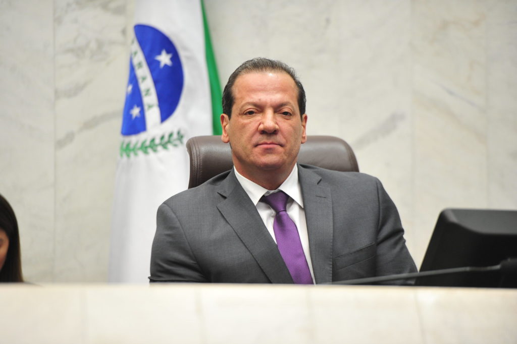 Gilberto Ribeiro vira réu por rachadinha