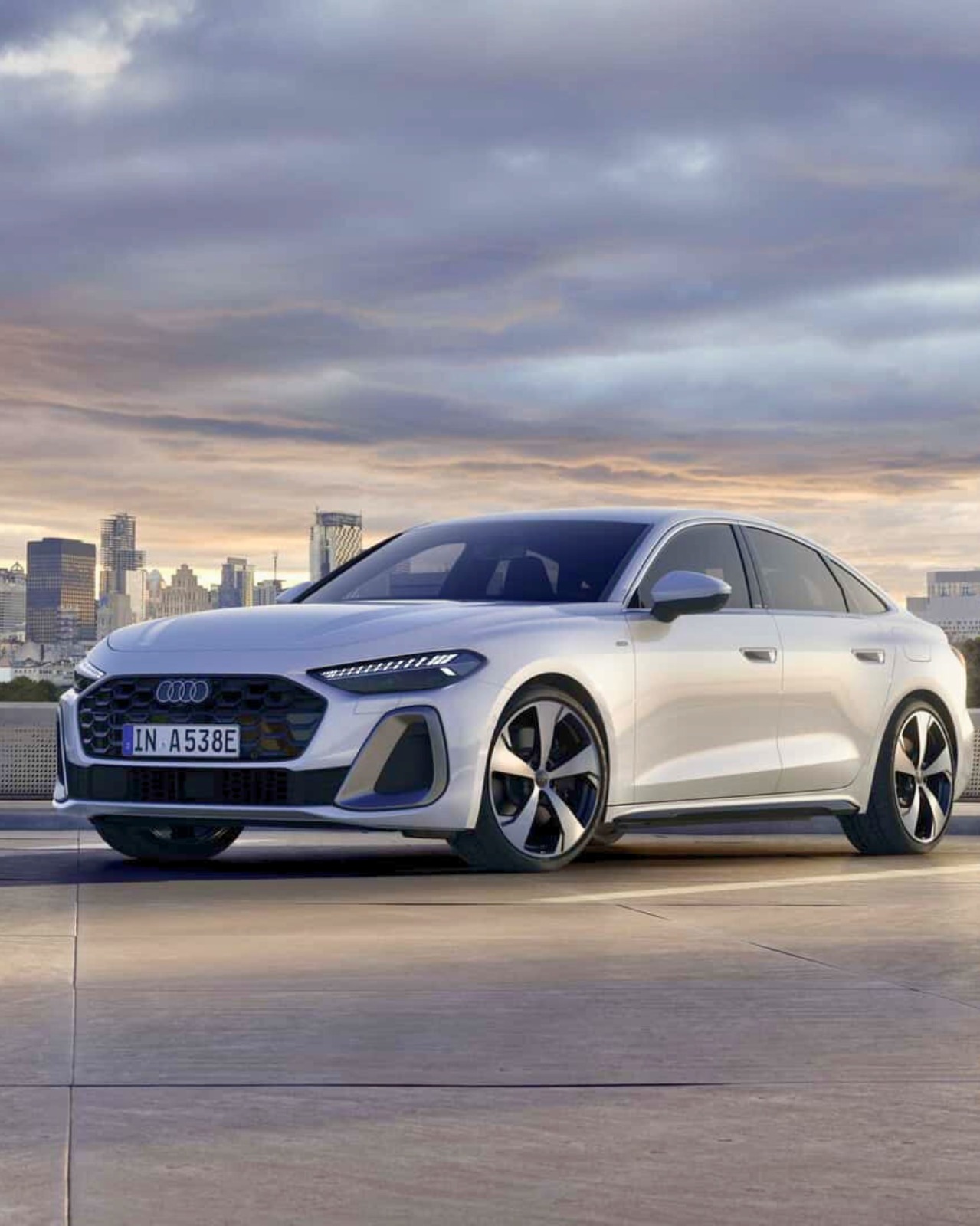 Audi traz o novo sedan A5 para o Brasil